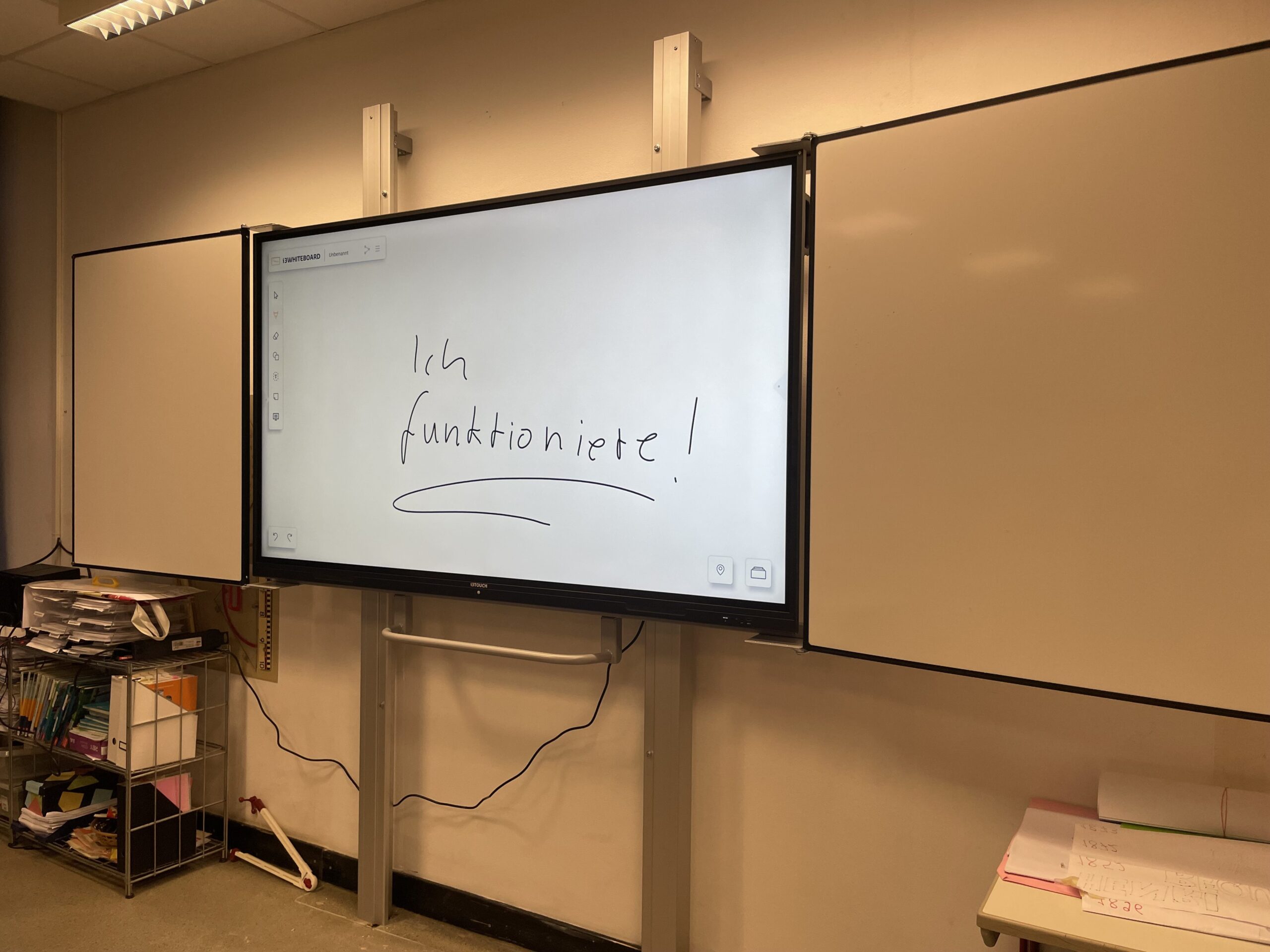 Aufbau unserer digitalen Tafeln... - Hellweg RealSchule Unna Massen